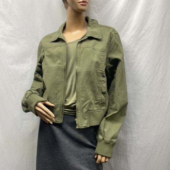 Reserve Fairfax | Jackets & Coats | Reserve Fairfax Womens Army Green ...